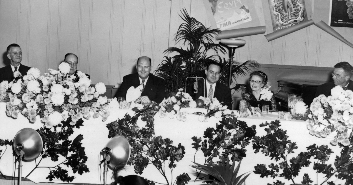 Belle Benchley’s retirement dinner | San Diego Zoo 100